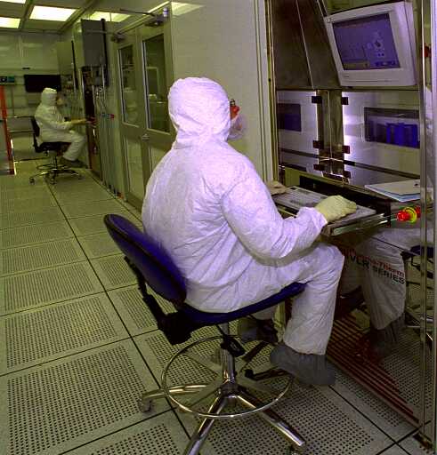 Unaxis VLR 700 PECVD